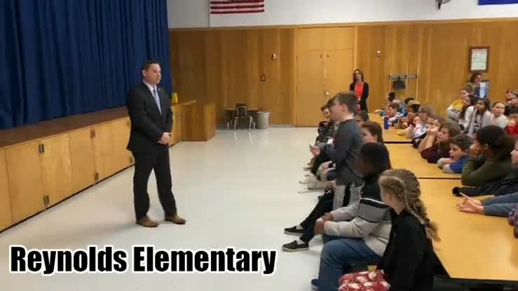 Onondaga County Executive Ryan McMahon visits Reynolds Elementary School