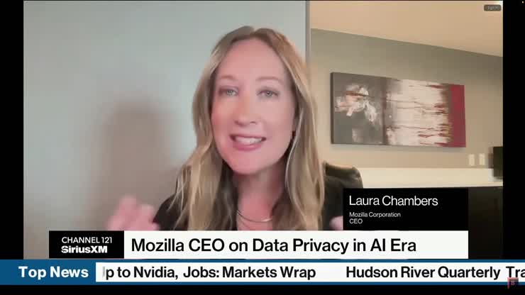 Bloomberg Businessweek with Laura Chambers - November 17, 2025